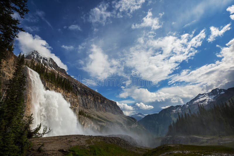 Waterfall in Canada stock photo. Image of color, cold - 155552114