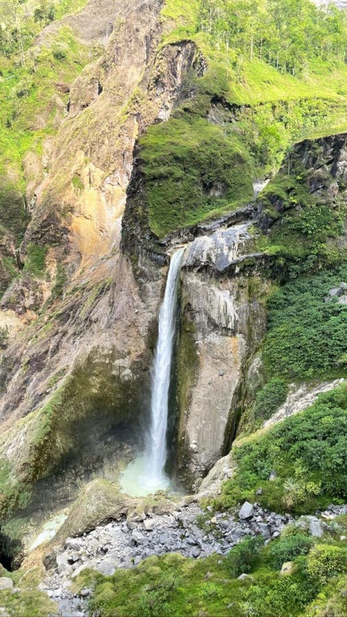 Waterfall in mountain stock image. Image of mountain - 262761653