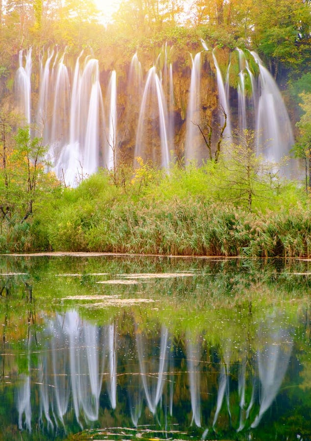 Waterfall the Plitvice Lakes in Autumn Stock Photo - Image of plitvice ...