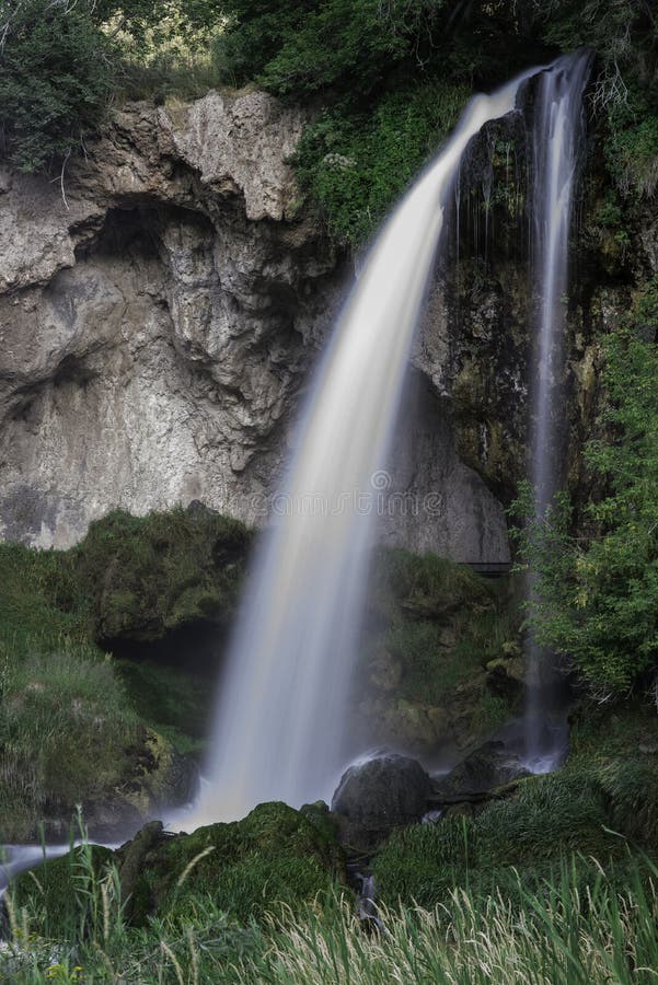 Waterfall in Rifle Colorado Stock Image - Image of tourism, colorado ...