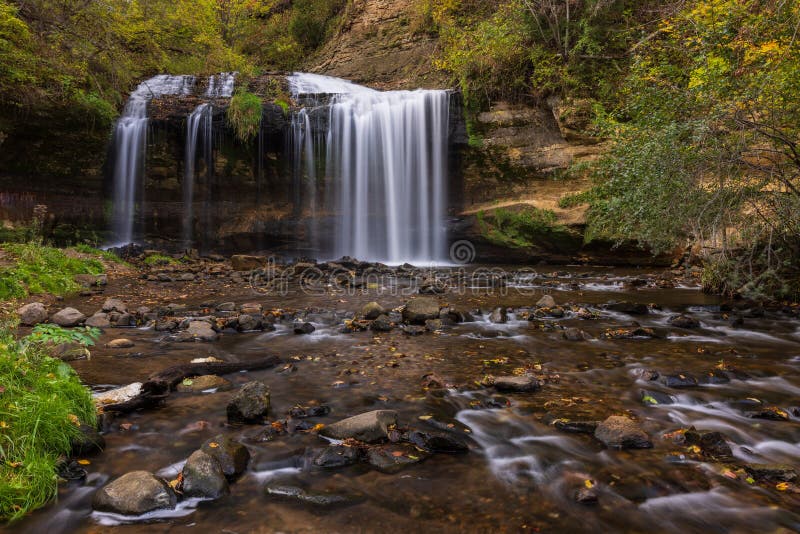 Cascade Falls Waterfall in Autumn Stock Image - Image of autumn ...