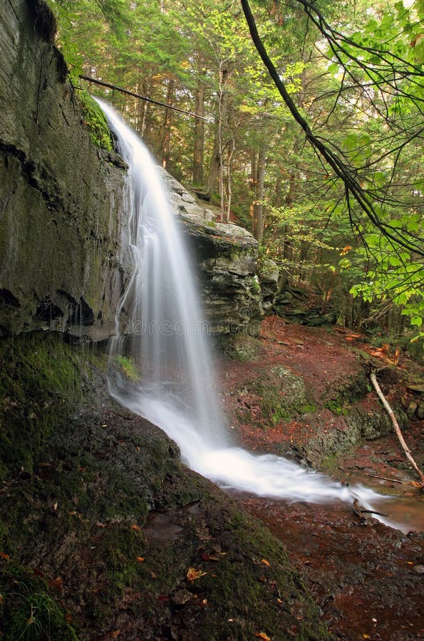 Waterfall side view stock image. Image of peaceful, nature - 1295387