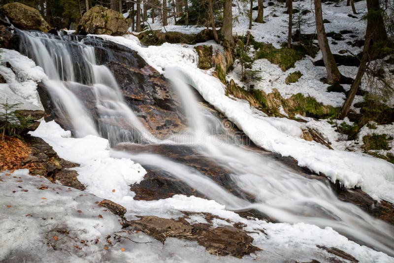 Waterfall in Snowy Winter Forest Stock Image - Image of stream, forest ...