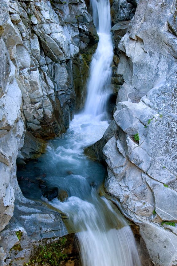 Waterfall spring stock image. Image of america, mountain - 5071723