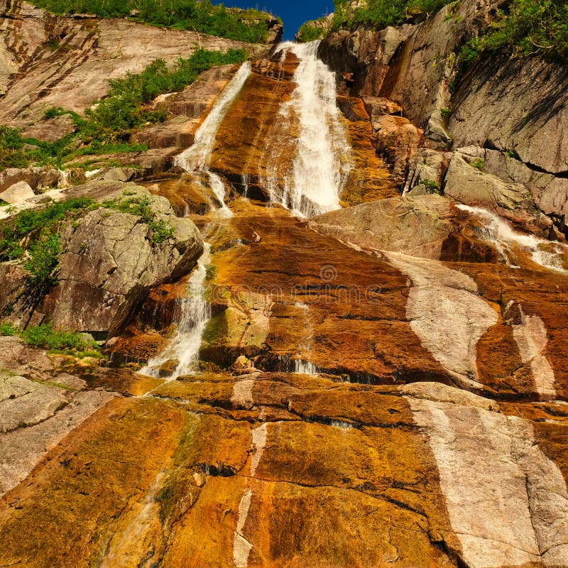 The Waterfall at the Top of Western Brook Pond Gorge Newfoundland Stock ...