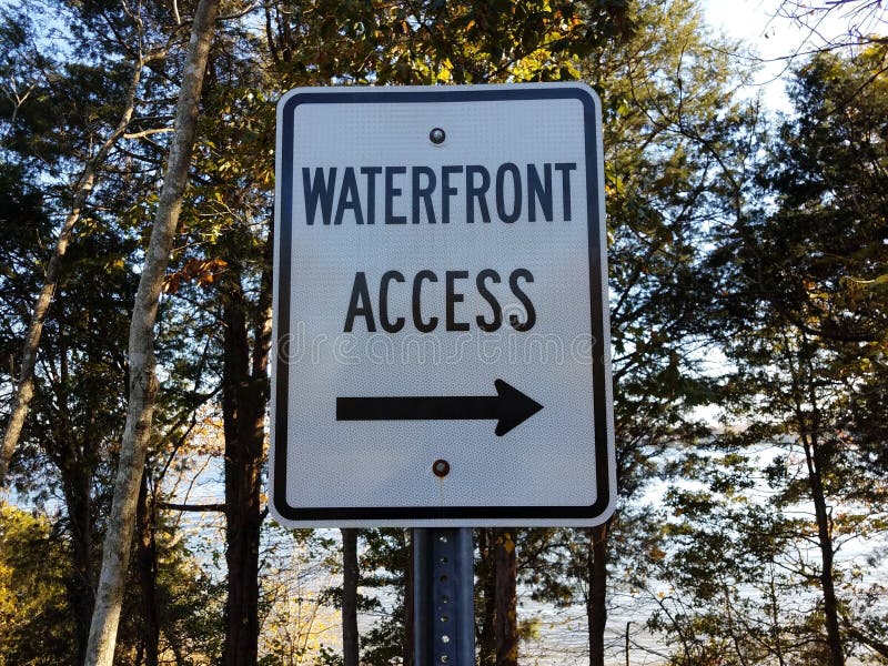 Waterfront Access Walkway Palm Island Park Miami Beach. Photo Image ...