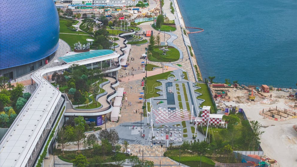 The Waterfront Park with Walkways and Landscaping Editorial Stock Image ...