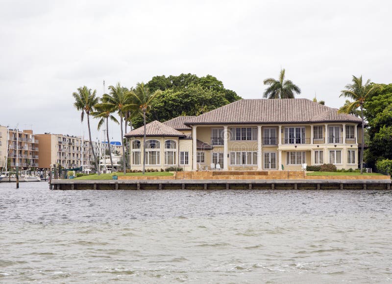 Waterfront real estate editorial stock image. Image of lauderdale ...