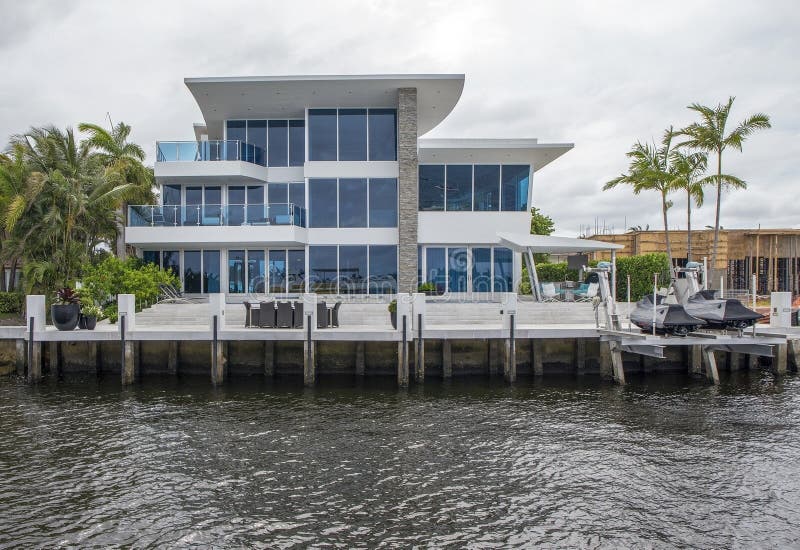 Waterfront real estate editorial photography. Image of luxurious - 73777037