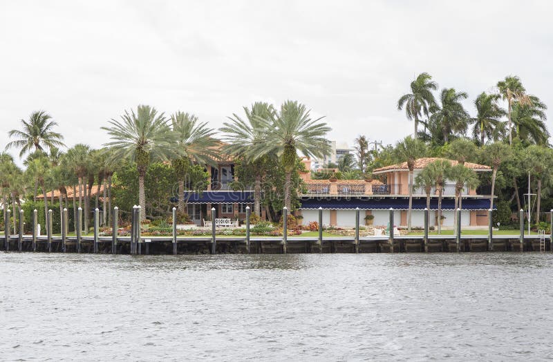 Waterfront real estate editorial stock image. Image of home - 73777154