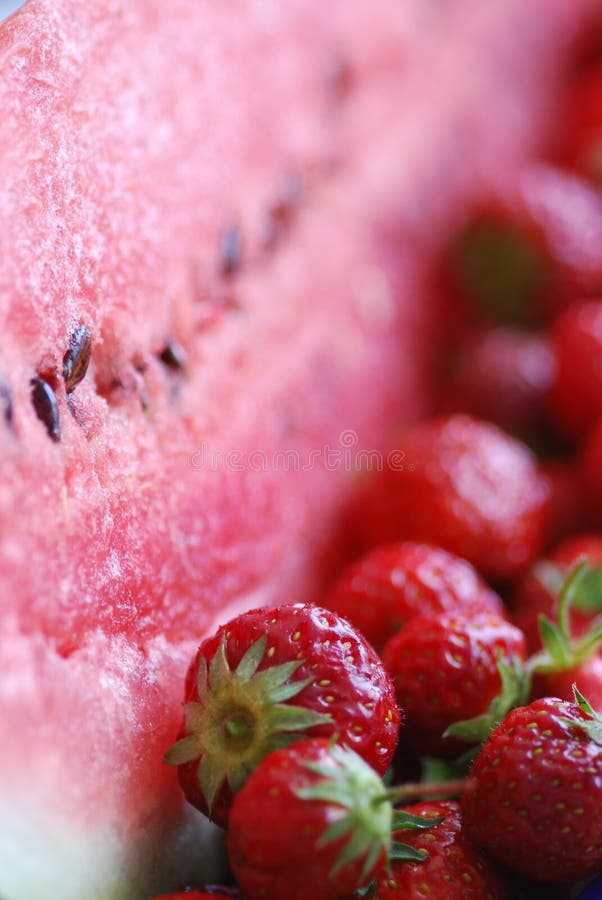 Watermelon and Strawberries Stock Photo - Image of healthy, cook: 2637878