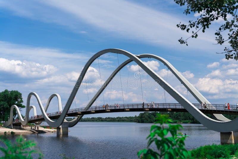The Wave of Azov Pedestrian Bridge in Kyiv Park Natalka Stock Photo ...