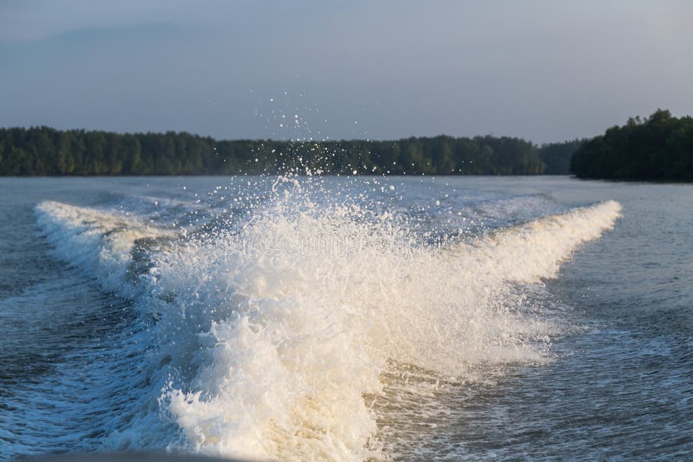 Wave Generated by Speed Boat Engine in Ocean Stock Photo - Image of ...