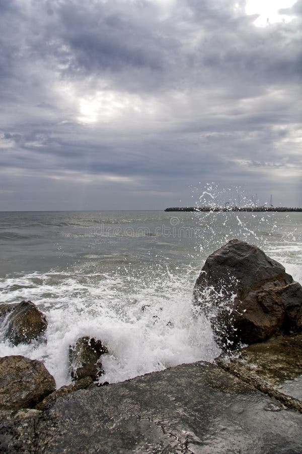 Sea wave hitting to shore stock photo. Image of wave - 29137848