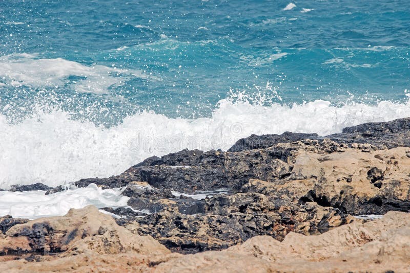 Wave Splash on Rock at Coast Stock Image - Image of blue, beach: 104938829