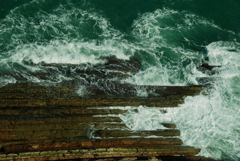 The Wave on the Stone Shore Stock Image - Image of green, bottom: 106805679