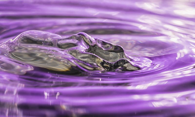 The Wave after a Water Drop Stock Image - Image of reflection, purple ...