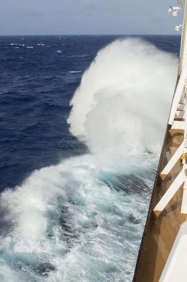 492 Ship Breaking Waves Photos - Free & Royalty-Free Stock Photos from ...