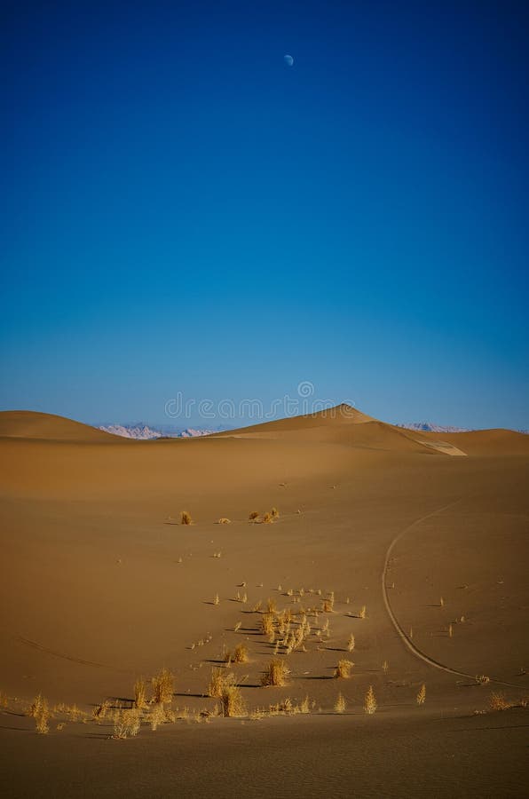 Waves of Persia stock image. Image of dashelut, sunrise - 86133899