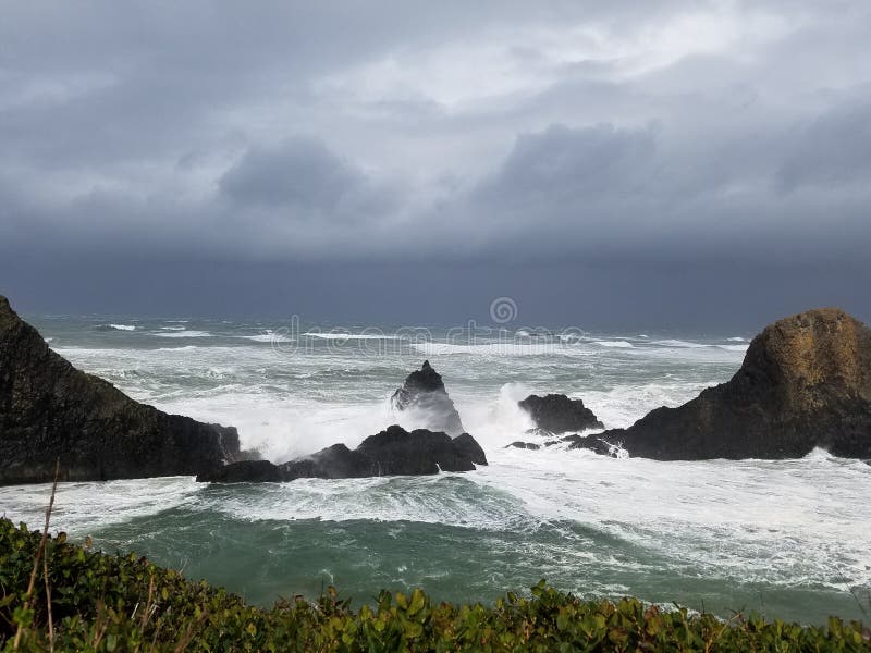 Waves and Storms stock image. Image of mazama, winter - 203340653