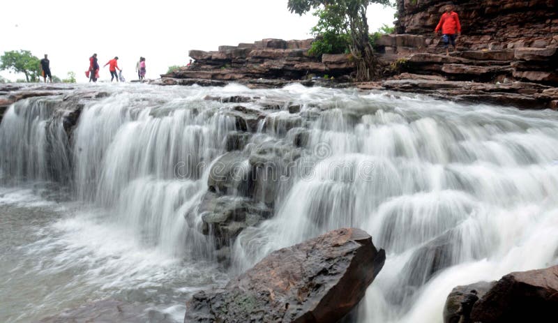 Waves of water editorial image. Image of waterfall, bhopal - 97192910