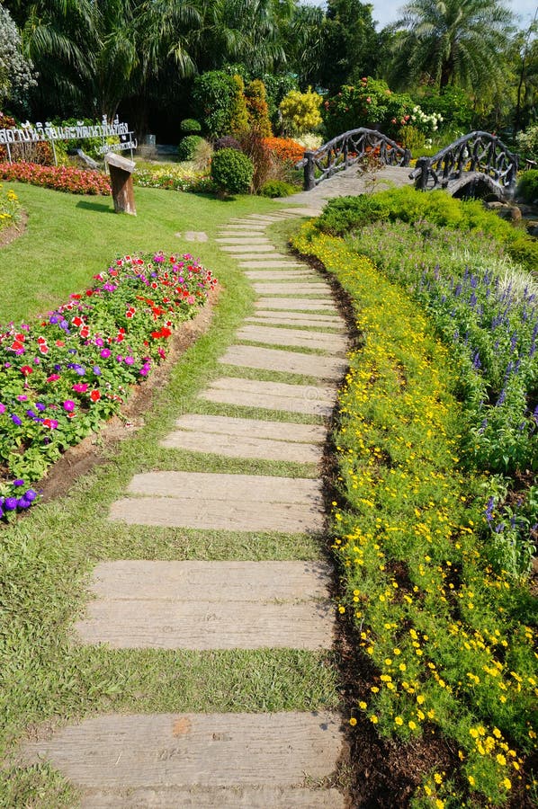 Way in the garden stock photo. Image of gardens, flower - 35840512