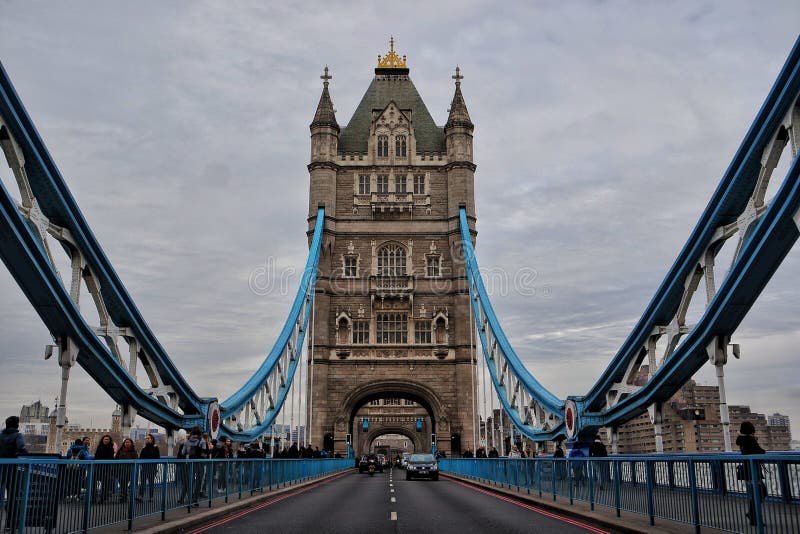 Way over Tower Bridge editorial stock image. Image of place - 86714524
