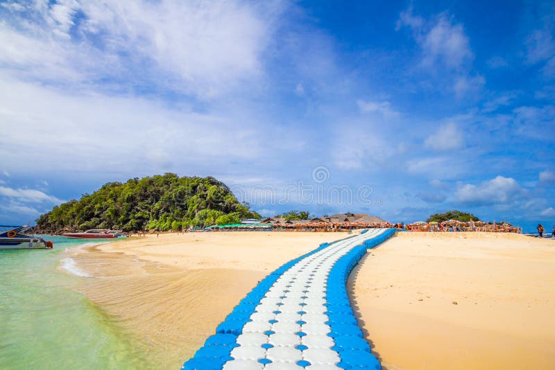 Way to Koh Kai Nai island stock photo. Image of bright - 26844244