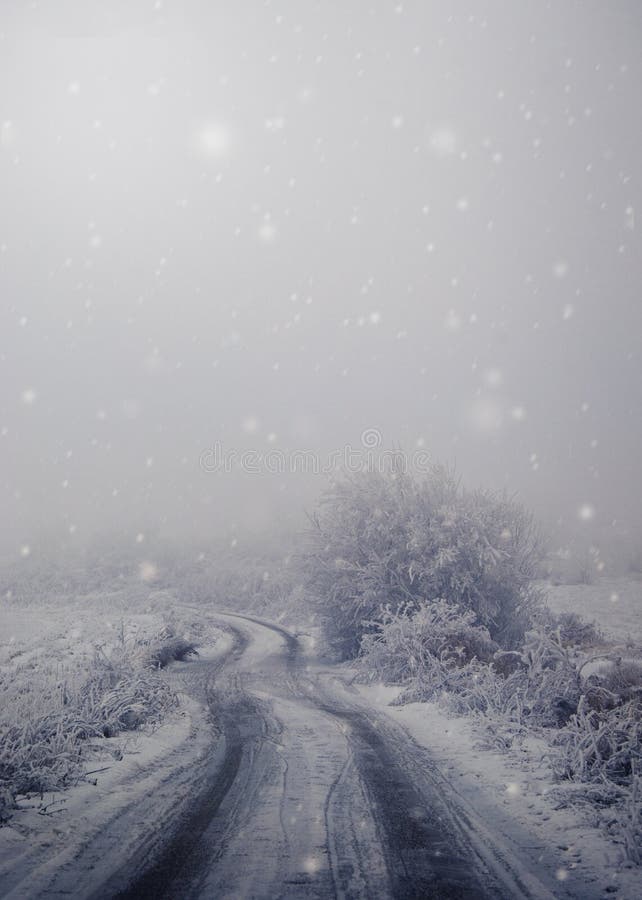 A way to nowhere stock image. Image of road, snowy, asphalt - 28963555