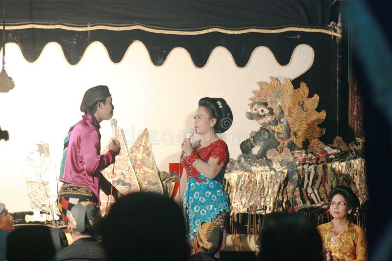Wayang Kulit Shadow Puppet Show and Ludruk Editorial Stock Image ...