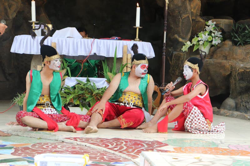 Wayang Wong Javanese Traditional Dance Editorial Stock Photo - Image of ...