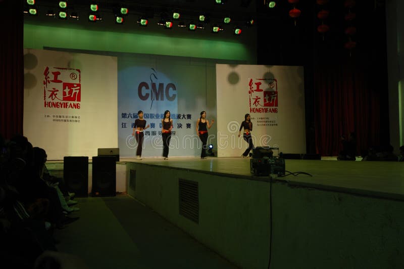 Daily wear-Model and show editorial photography. Image of sixth - 106988377