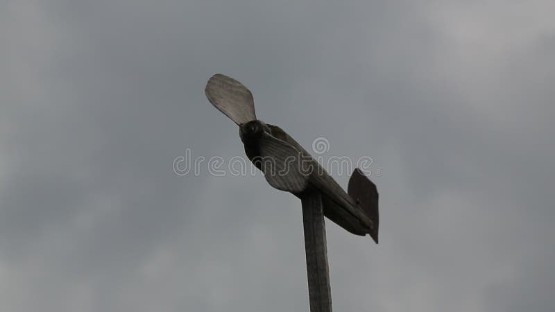 Airplane with Rotating Propeller. Working Plane Standing on a Runway ...