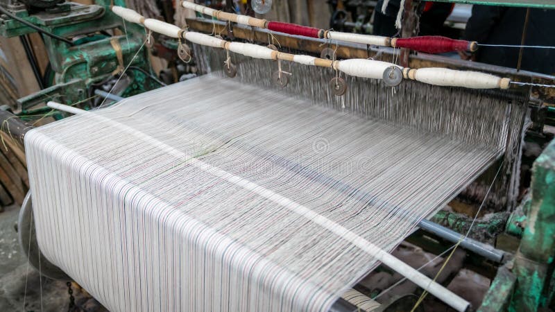 Weaving Machine for Household Weaving, Used for Weaving Persian Carpets ...