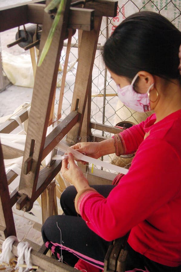 Weaving strap editorial image. Image of work, patience - 22183550