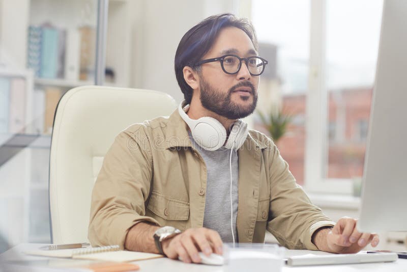 Web designer at work stock photo. Image of office, occupation - 250110836