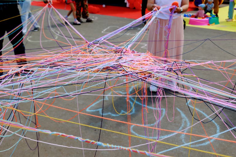 A Web of Multi-colored Knitting Threads during a Group Communication ...