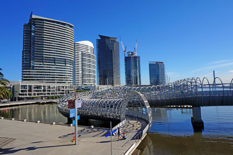 Webb Bridge - Melbourne image stock. Image du vacances - 40061517