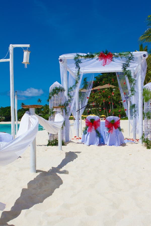 Wedding arch and set up stock image. Image of bridal - 31112373