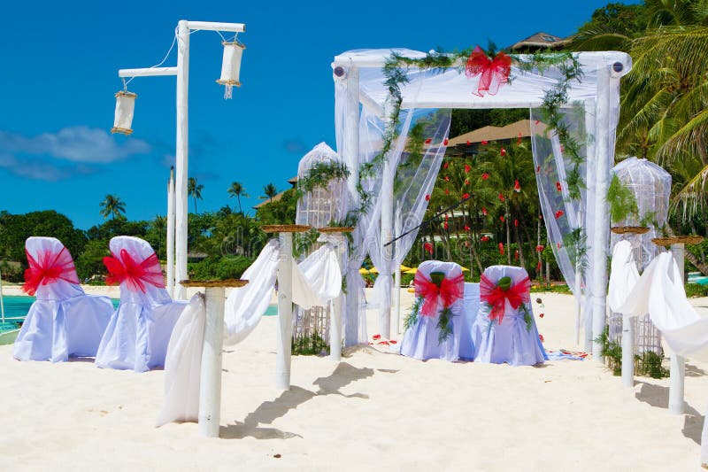 Wedding arch and set up stock image. Image of coastline - 31112375