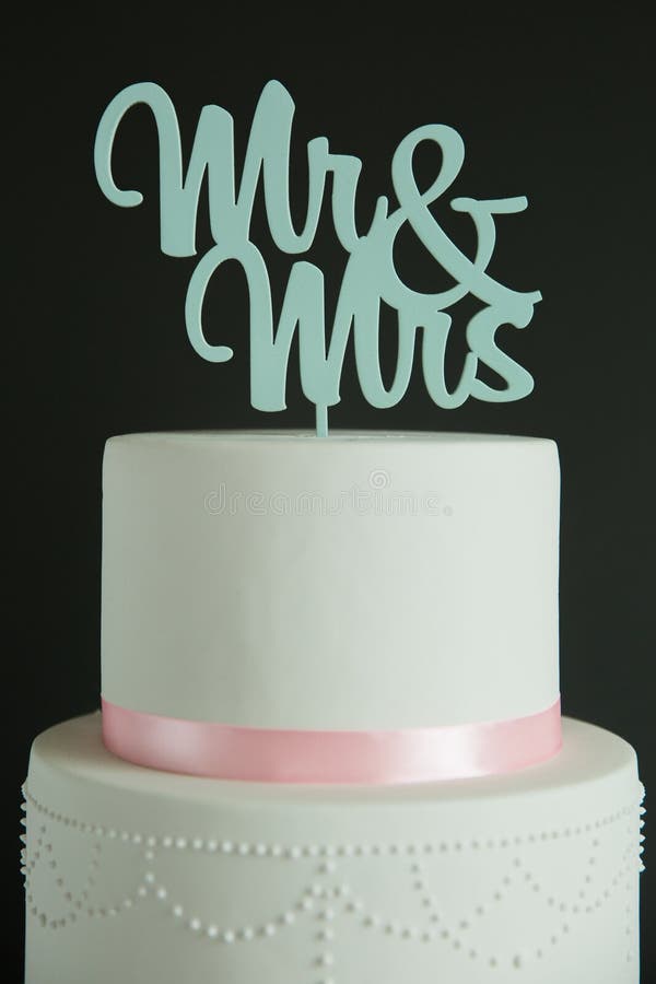 186 Cake Font Letters Stock Photos - Free & Royalty-Free Stock Photos ...