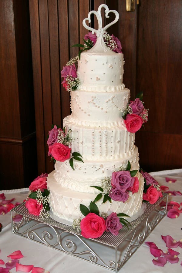 287 Five Layer Cake Stock Photos - Free & Royalty-Free Stock Photos ...