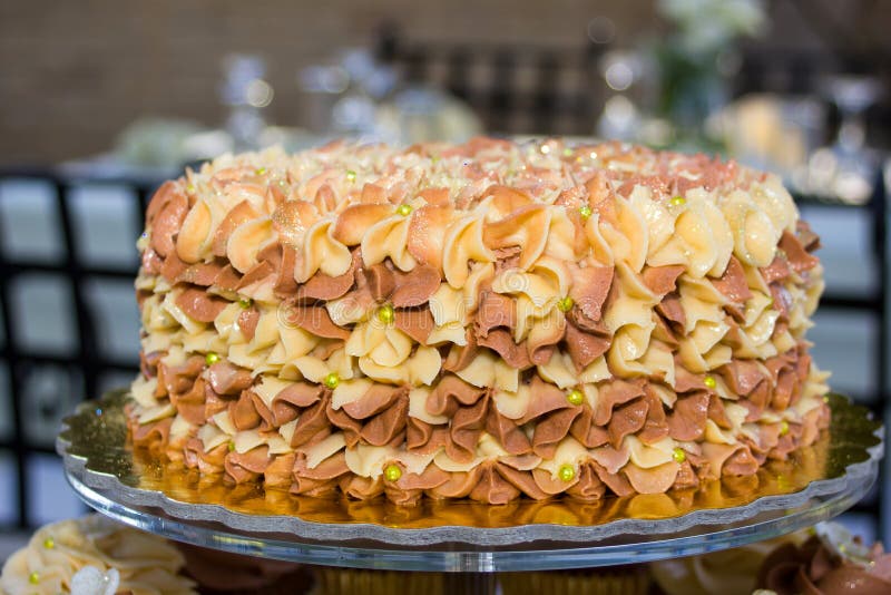 Wedding cake stock image. Image of restaurant, cake, sweet - 34962537