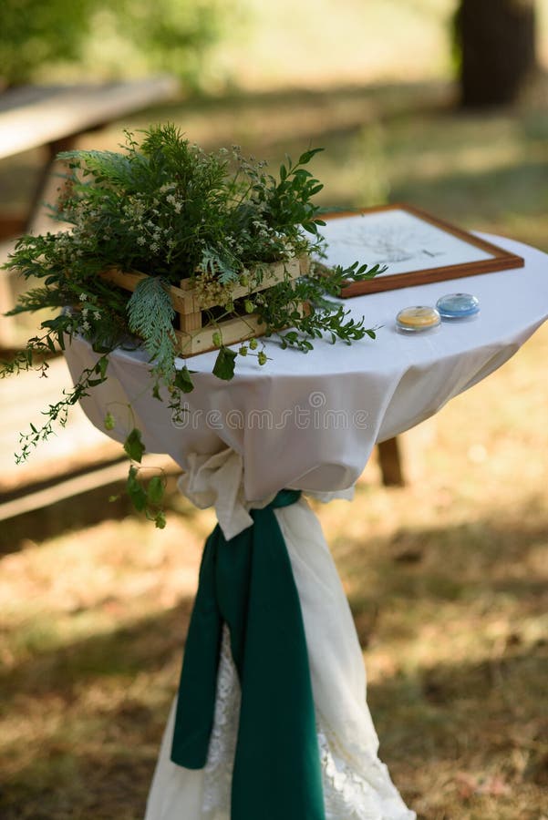 Wedding ceremony area stock image. Image of flowers - 140932913