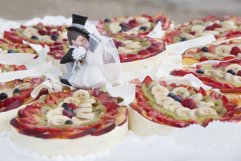 Wedding couple topper stock image. Image of groom, couple - 40324933