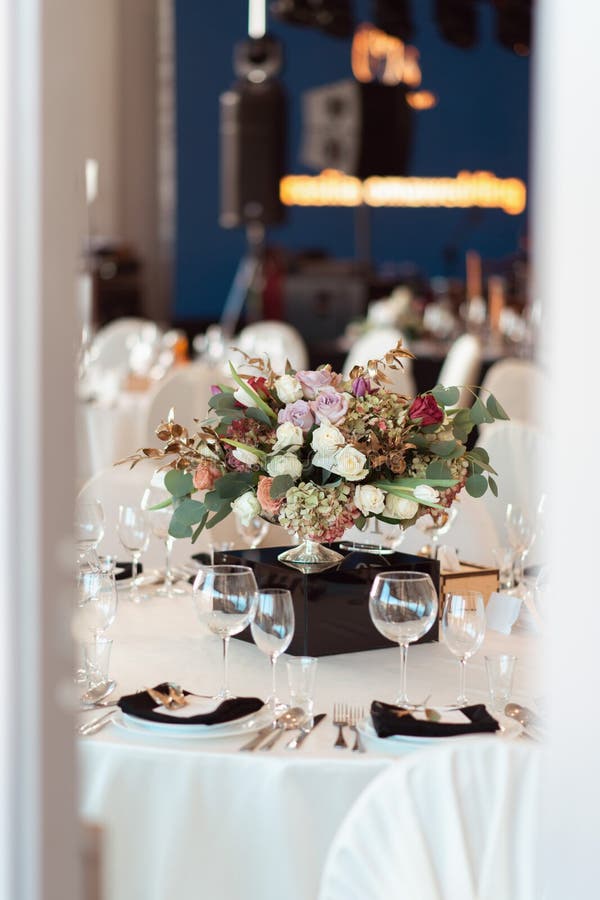 Wedding Decor, Interior. Festive. Banquet Table. Modern Wedding ...