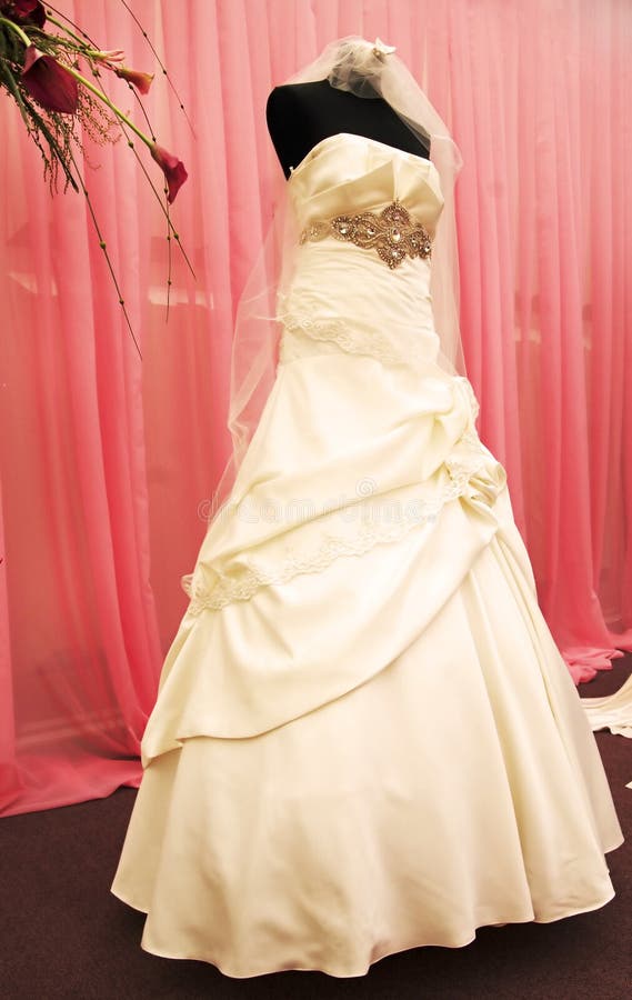 Wedding Dress Stock Photos - Download 299,692 Royalty Free Photos