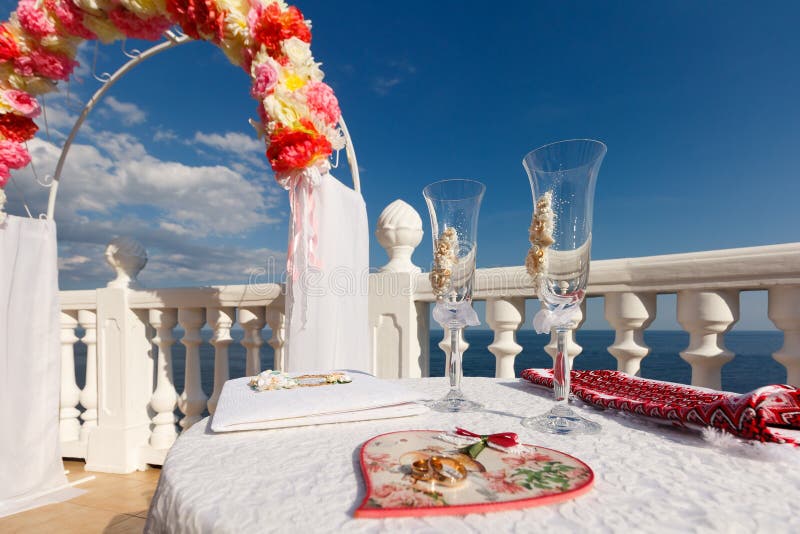 Wedding Glasses with Sparkling Wine Stock Image - Image of celebrate ...