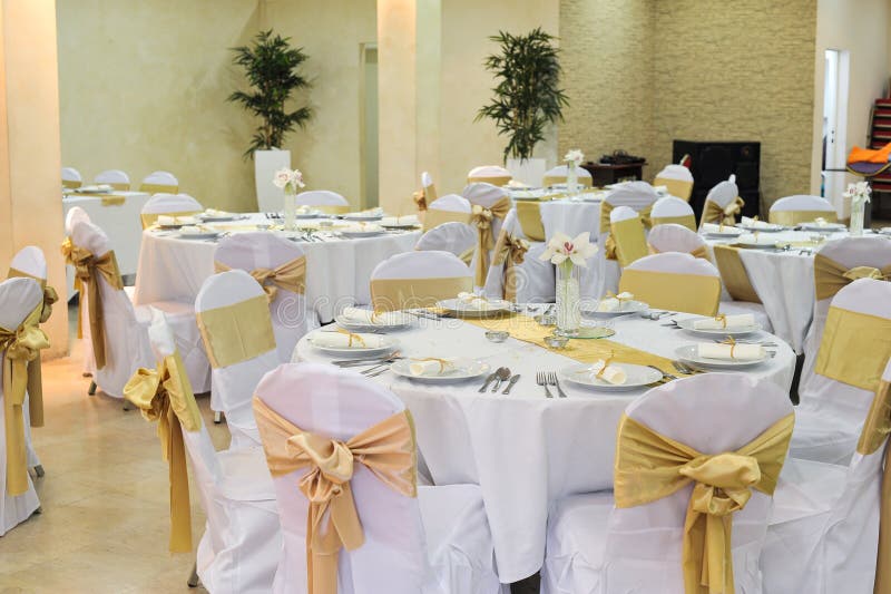 7+ Empty wedding hall Free Stock Photos - StockFreeImages