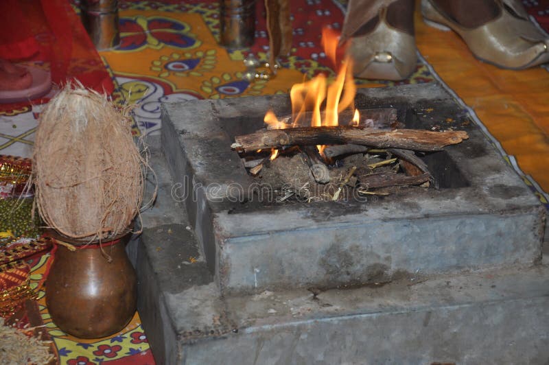 Havan Kund Puja In Hindu Religion Stock Photo - Image of objects, puja ...